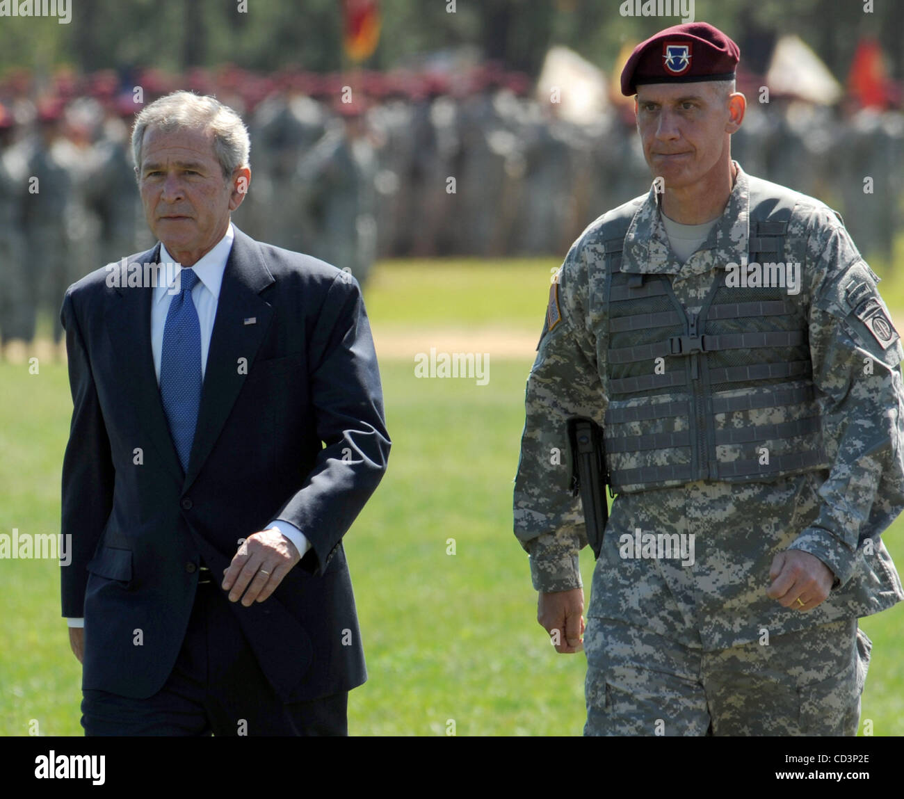 May 22, 2008 - Fort Bragg, North Carolina; USA - President GEORGE W ...