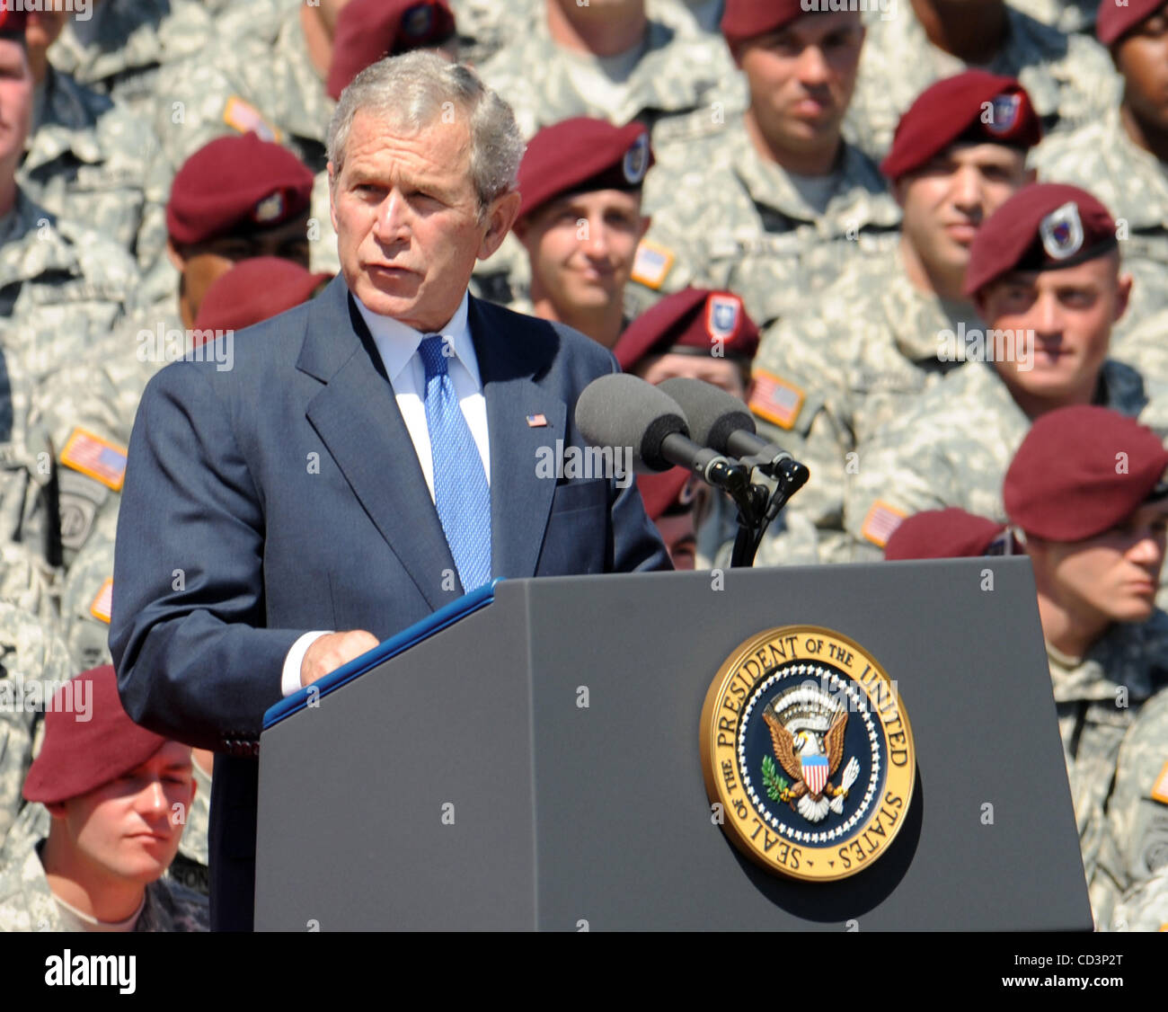 American week fort bragg hi-res stock photography and images - Alamy