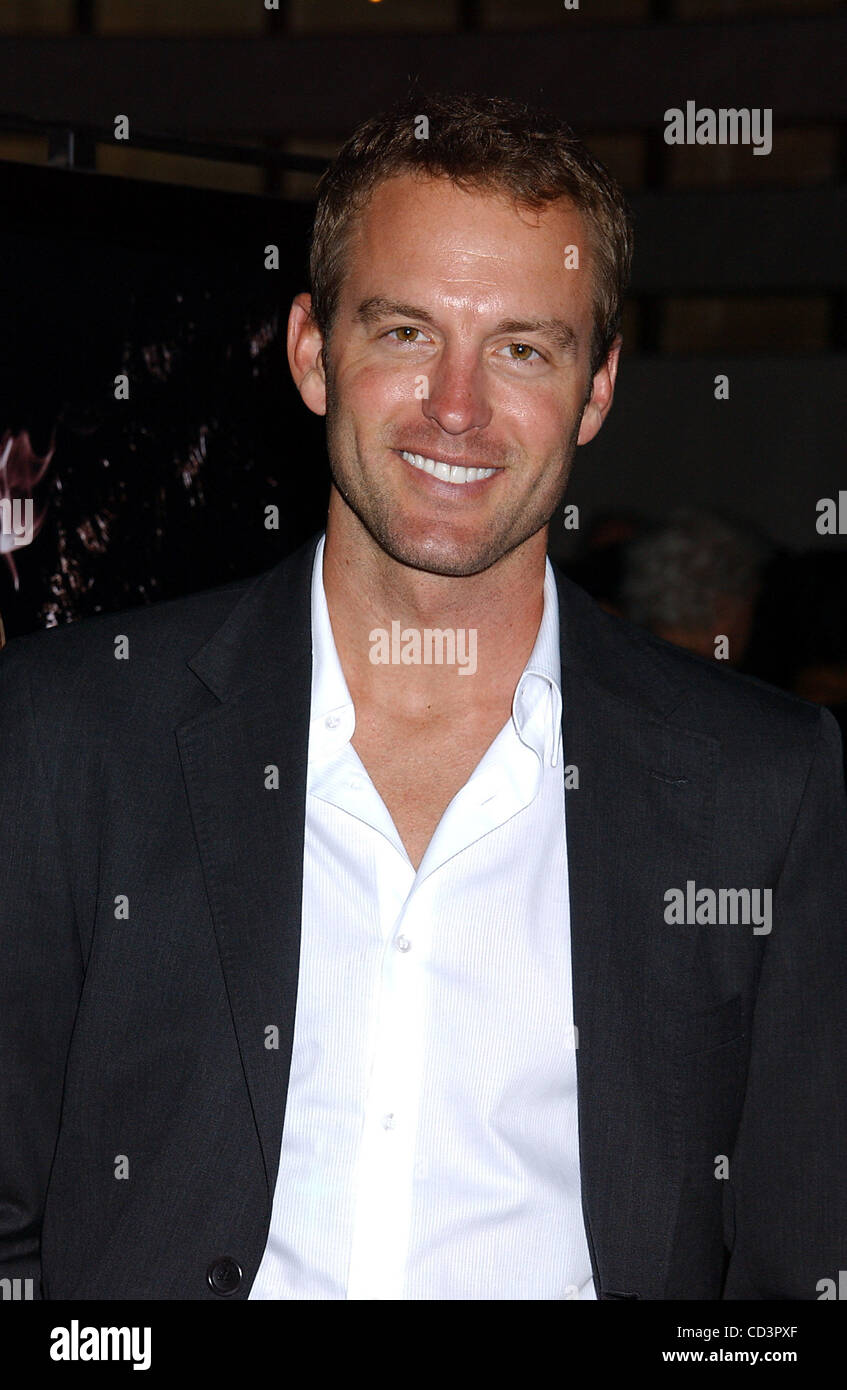 Clint eastwood los angeles home hi-res stock photography and images - Alamy