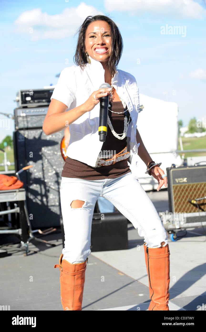 Azlan hi-res stock photography and images - Alamy