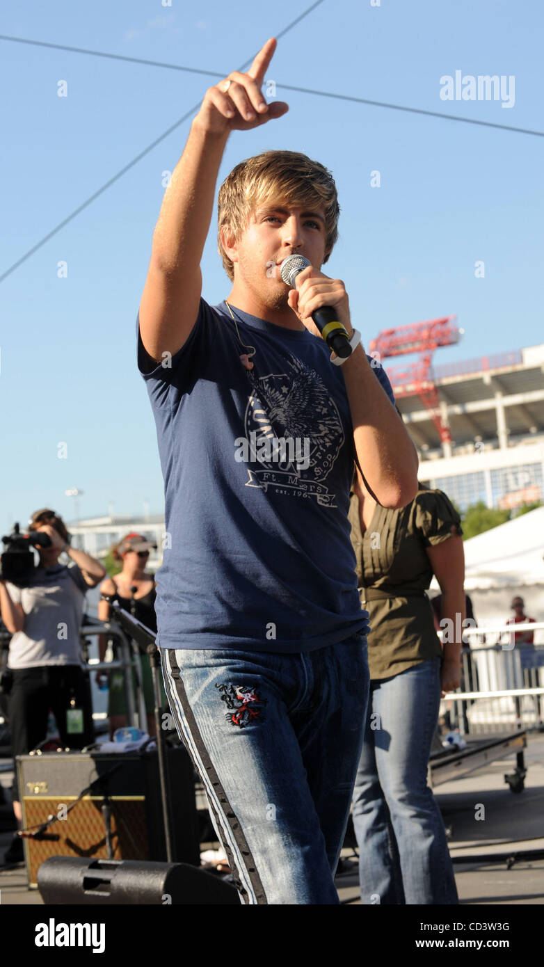 Jun 7, 2008 - Nashville, Tennessee; USA - Singer BILLY GILMAN performs ...