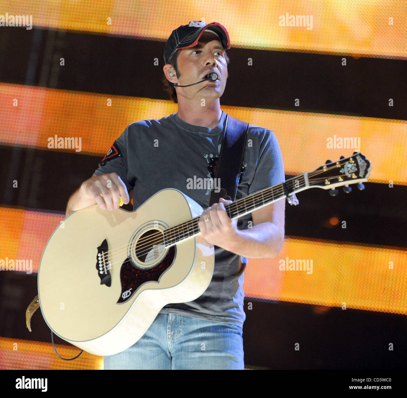 Jun 7, 2008 - Nashville, Tennessee; USA - Singer RODNEY ATKINS performs ...