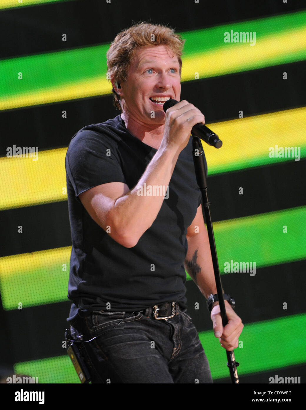 Craig morgan concert hi-res stock photography and images - Alamy