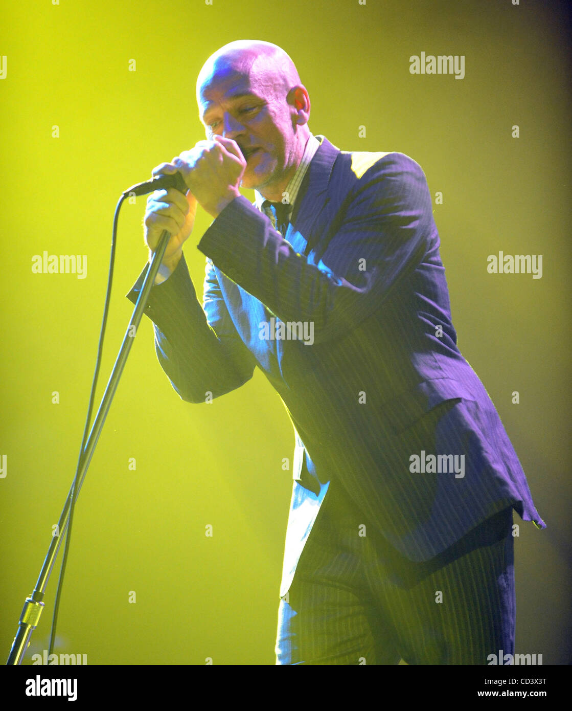 Jun 10, 2008 - Raleigh, North Carolina; USA - Singer MICHAEL STIPE of ...