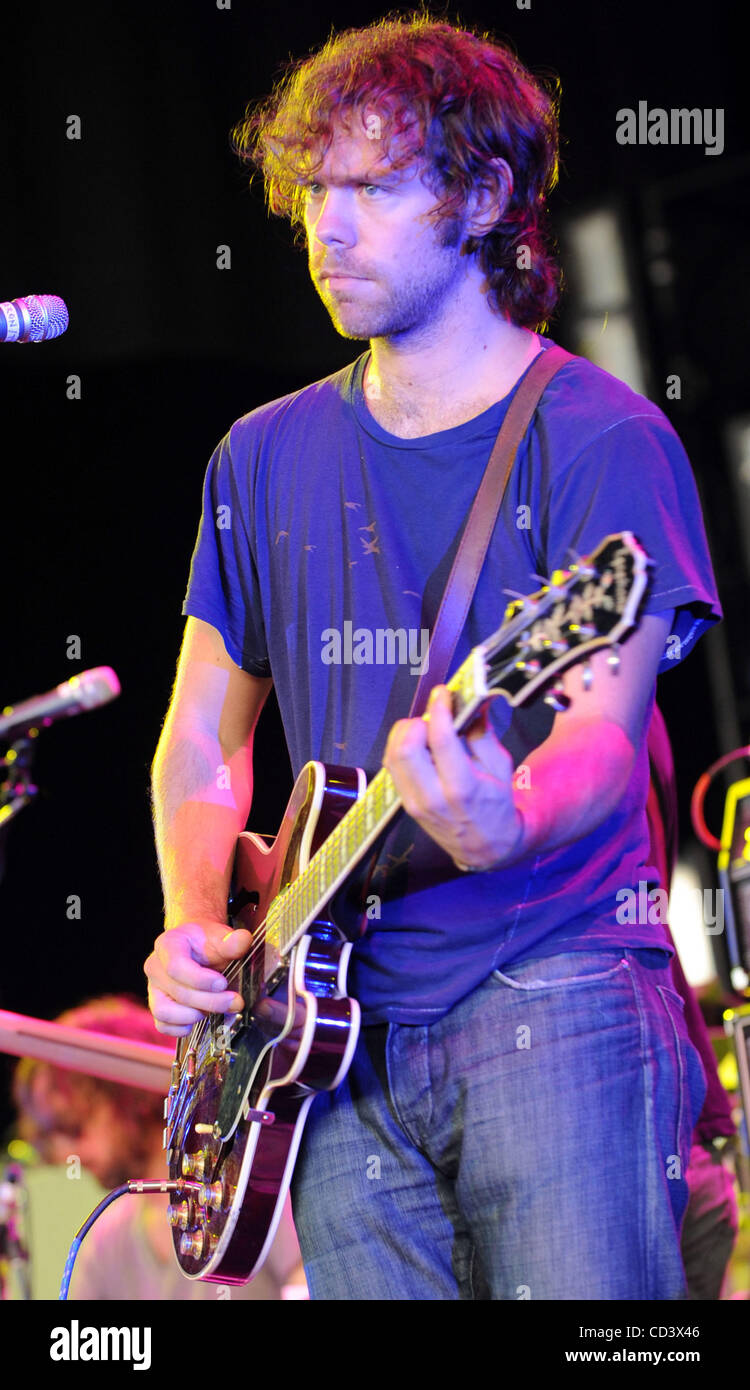 Jun 10, 2008 - Raleigh, North Carolina; USA -Guitarist SCOTT DEVENDORF ...