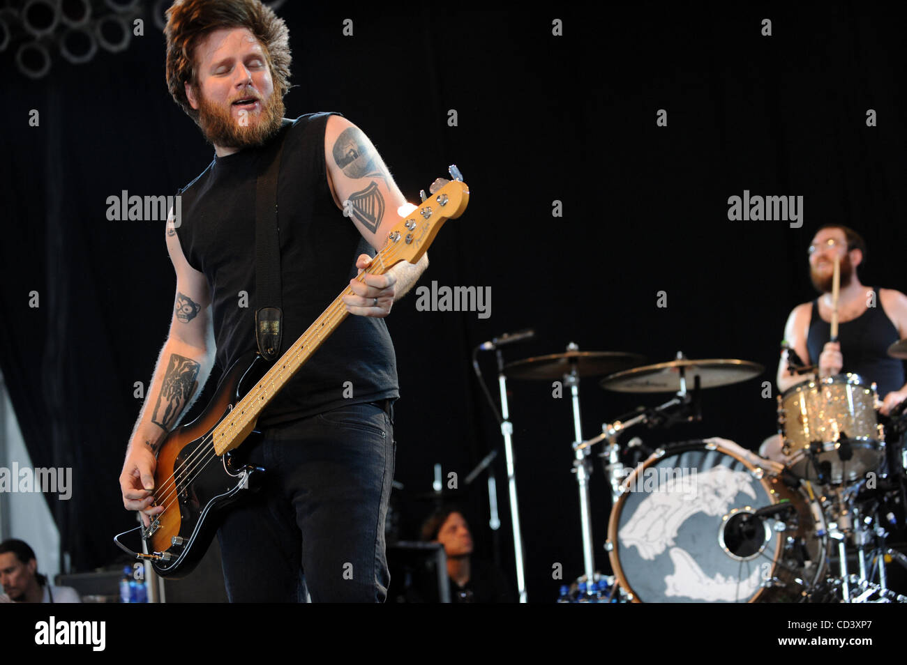 Jun 14, 2008 - Manchester, Tennessee, USA - Bass Guitarist ANDREW ...