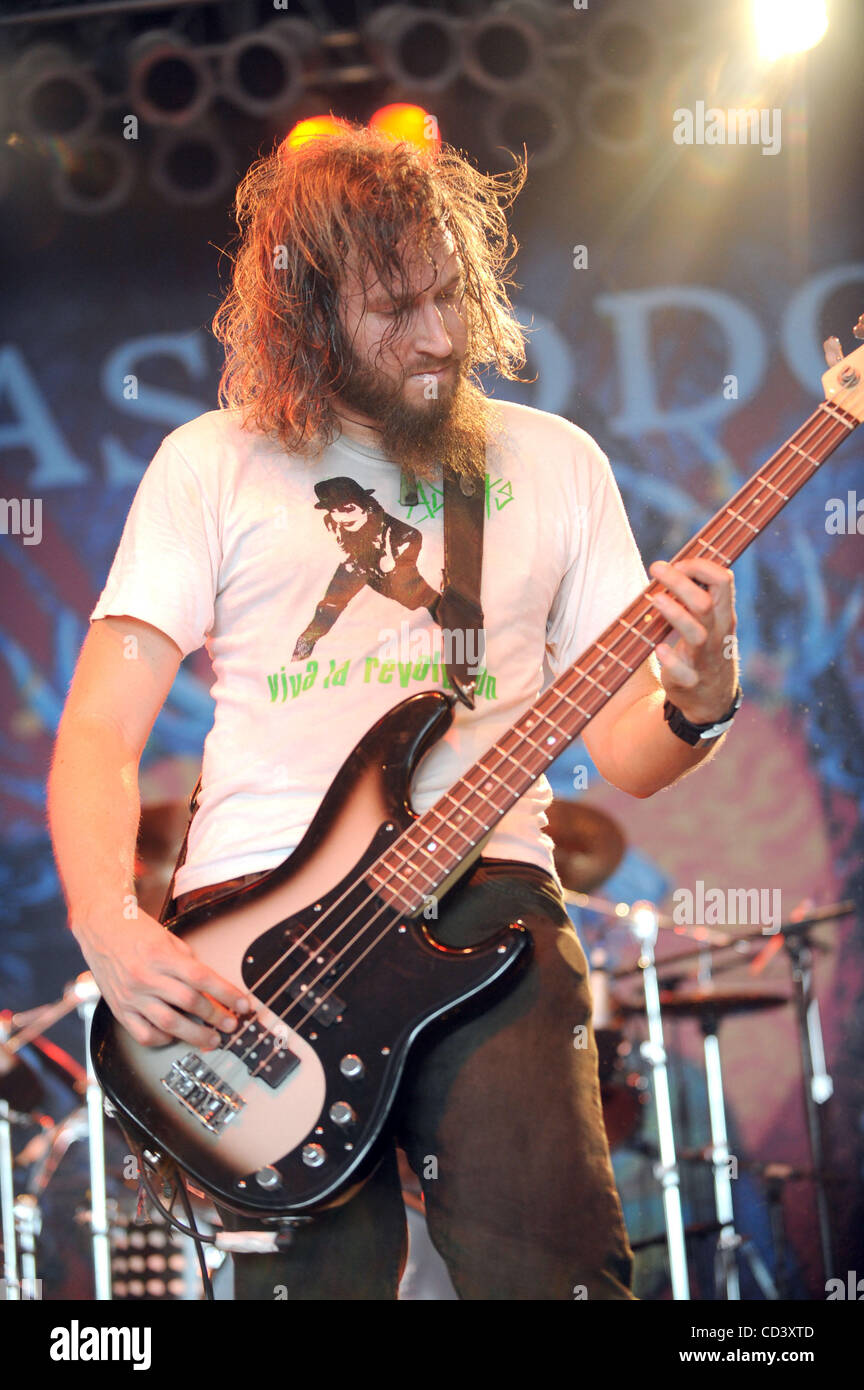 Troy sanders bass guitarist mastodon hi-res stock photography and ...