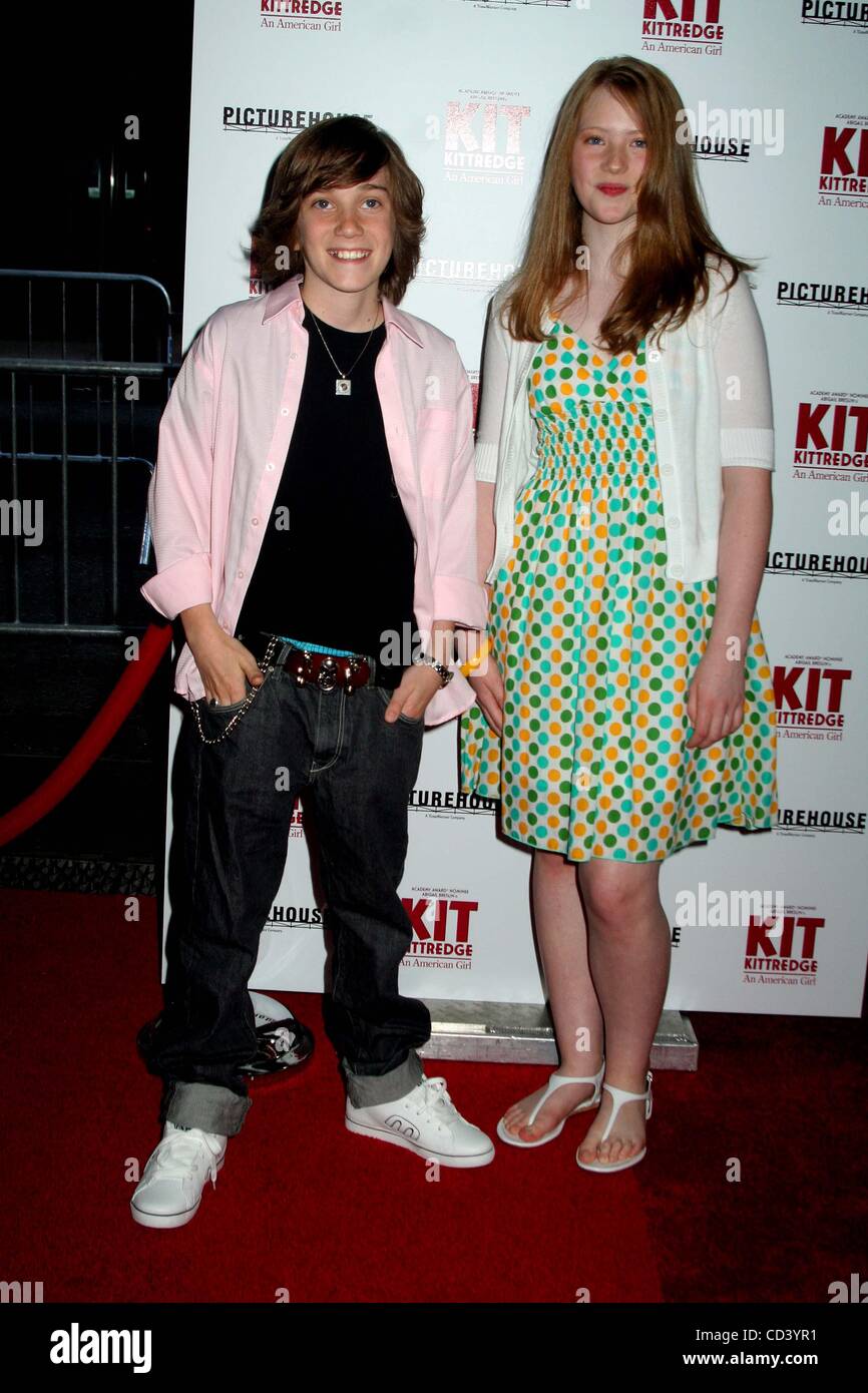June 19, 2008 - New York, New York, U.S. - K58717ML.THE PREMIERE OF KIT ...