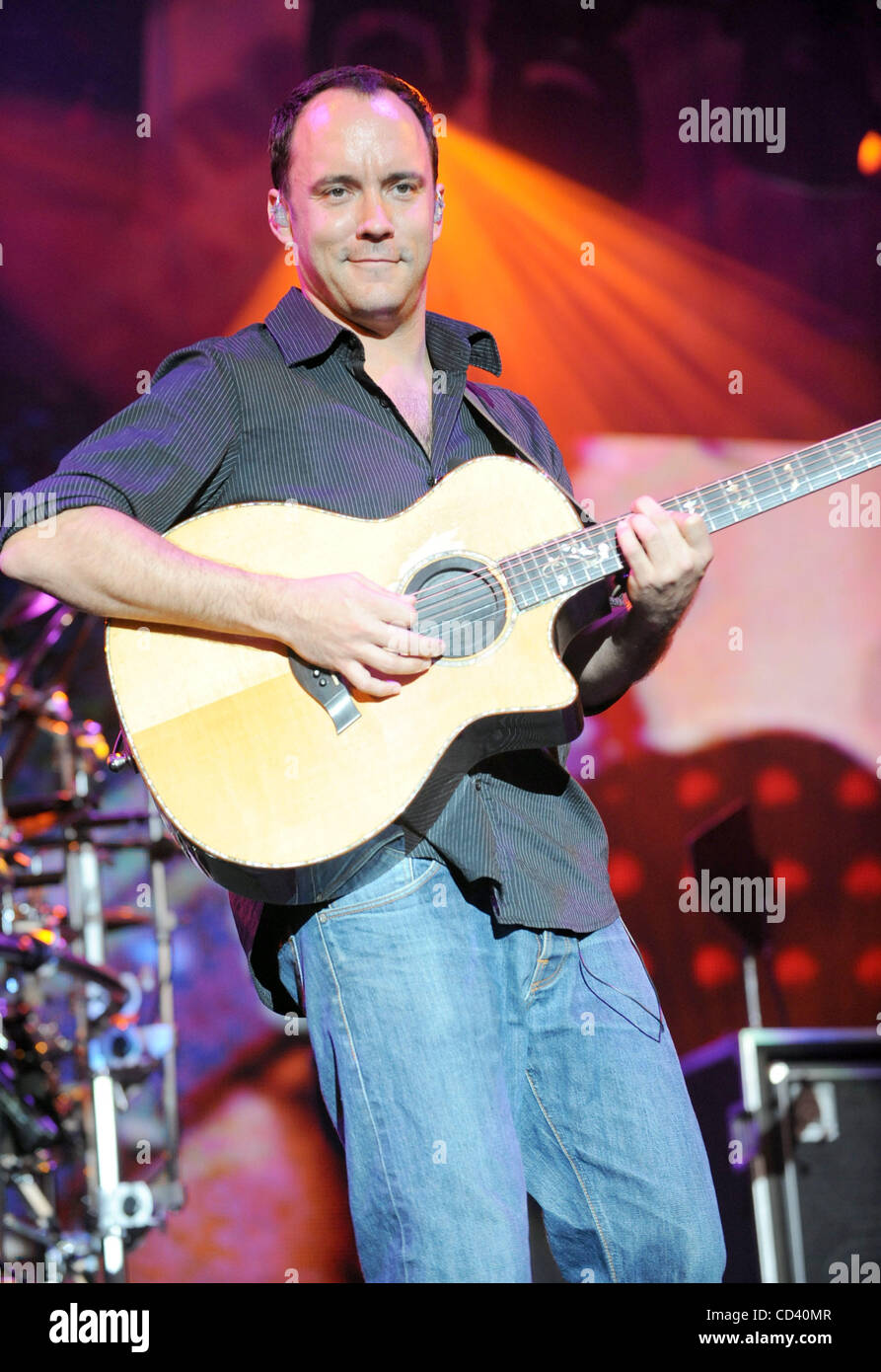 Jul 2, 2008 - Raleigh, North Carolina; USA - Musician DAVE MATTHEWS of ...