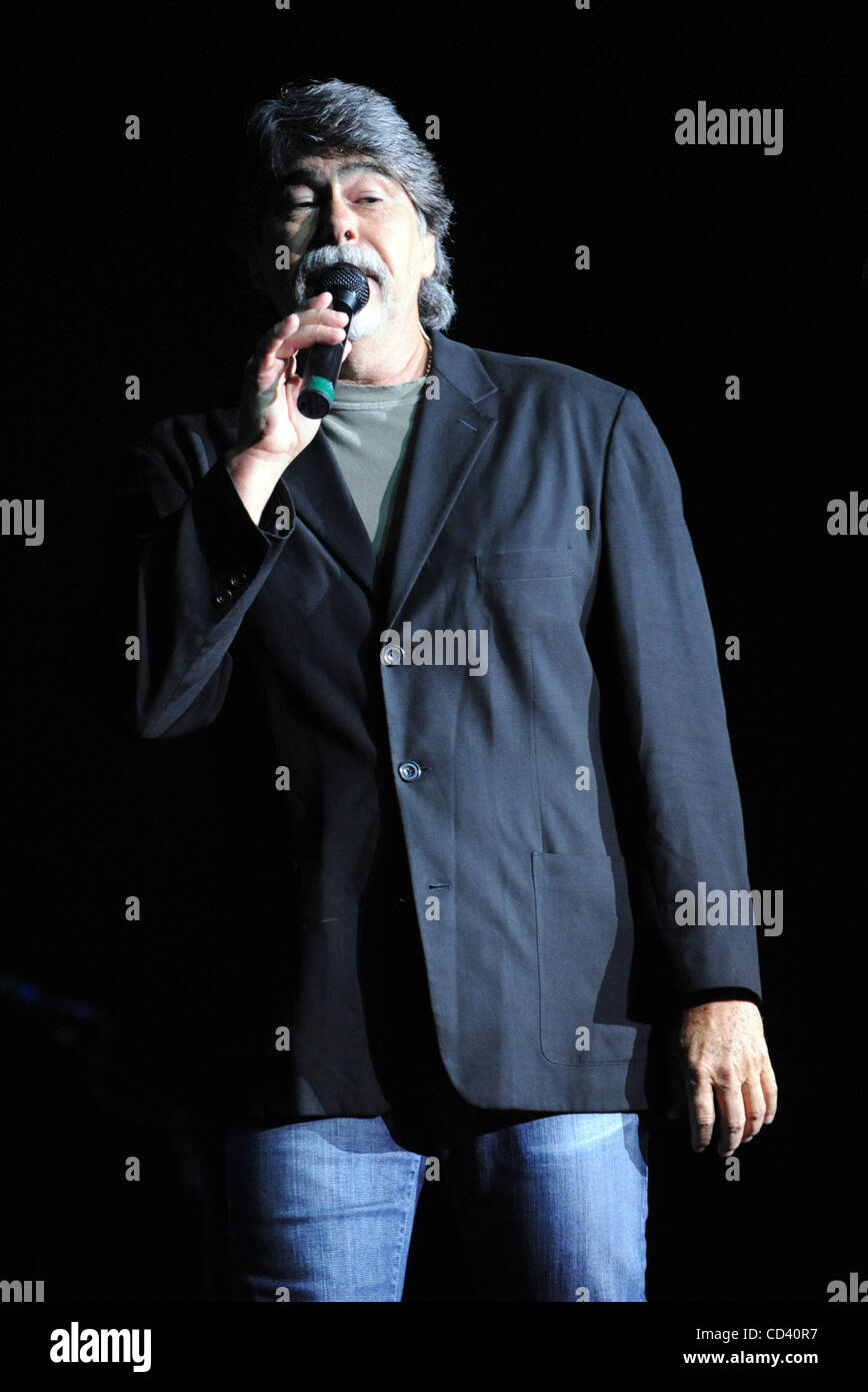 Jul 3, 2008 - North Myrtle Beach, South Carolina; USA - Singer RANDY ...