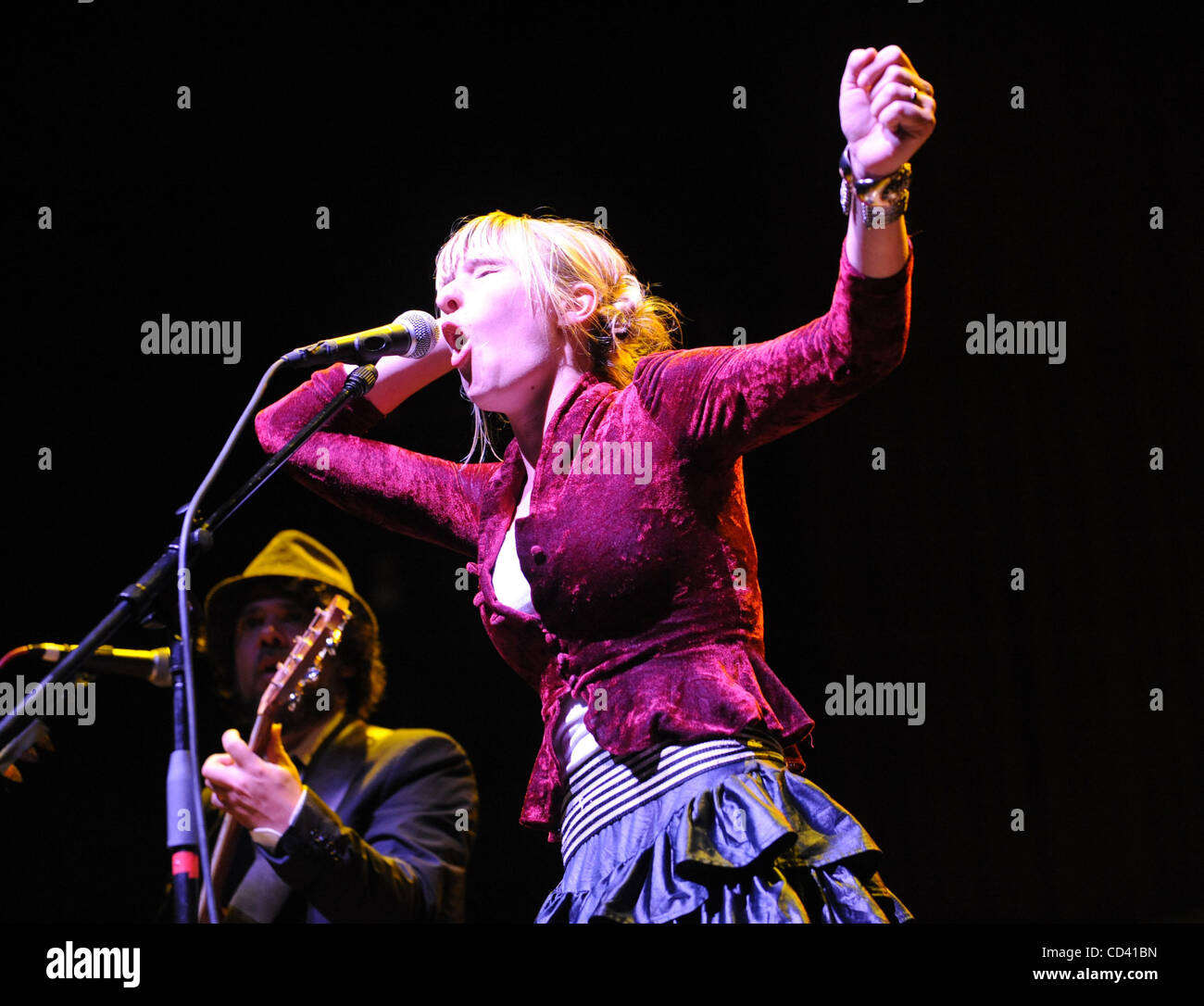 Jul 11, 2008 - Raleigh, North Carolina; USA - Singer SHARON LITTLE ...