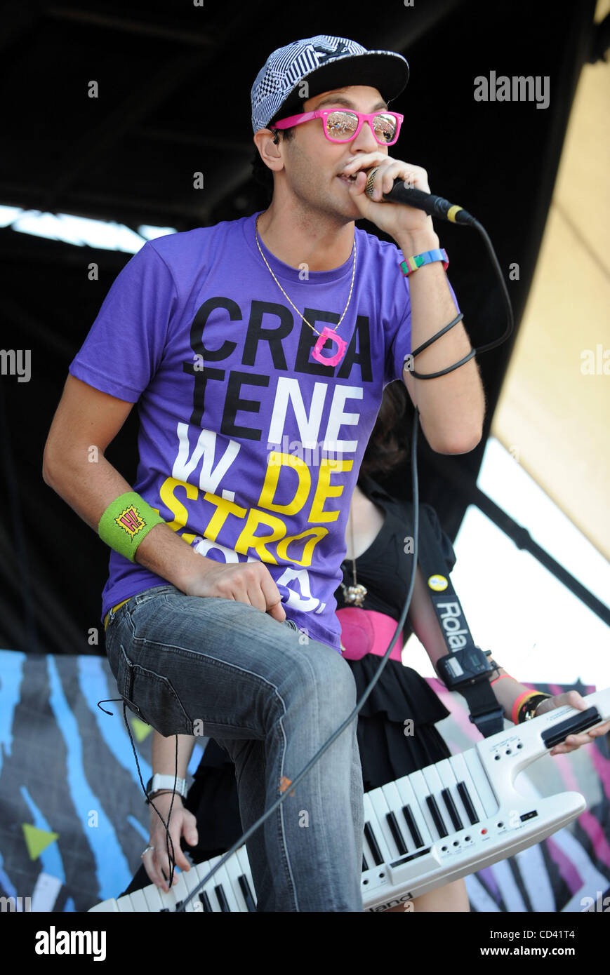 Jul 14, 2008 - Charlotte, North Carolina; USA - Singer GABE SAPORTA of ...