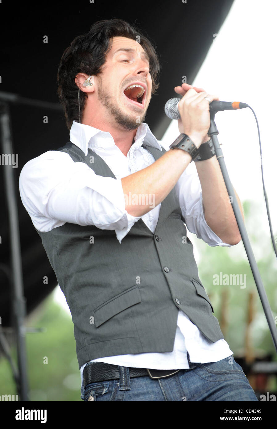 July 25, 2008 - Raleigh, North Carolina; USA - Singer JESSE HASEK of ...