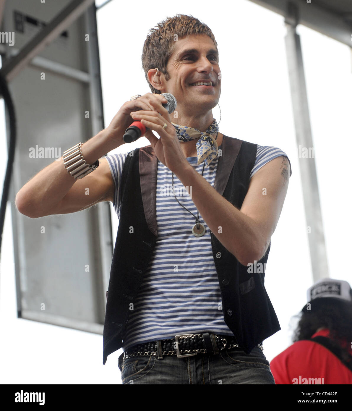 Perry farrell lollapalooza hi-res stock photography and images - Alamy