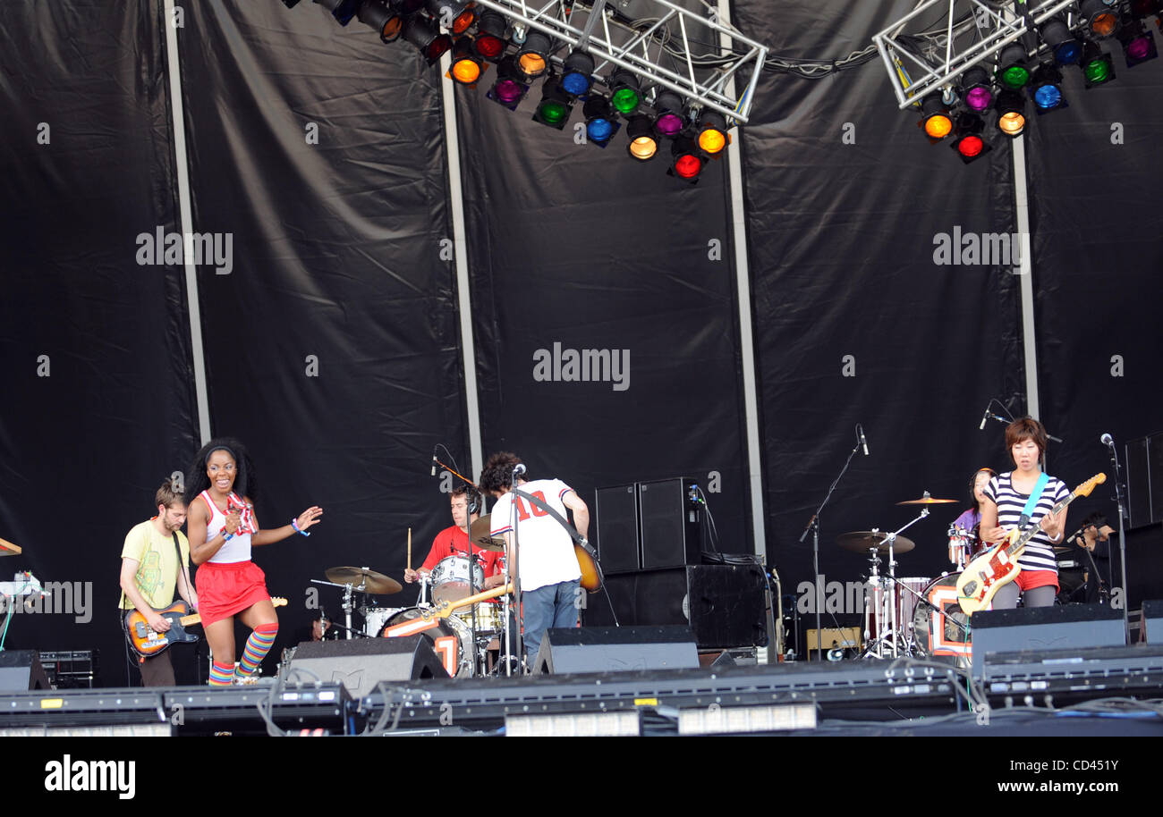 Ninja rapper hi-res stock photography and images - Alamy