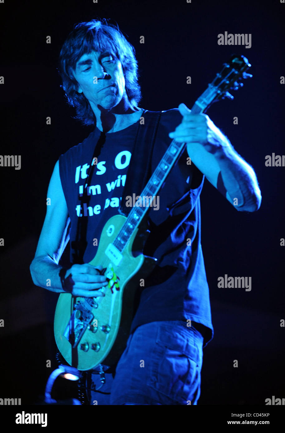 Tom scholz hi-res stock photography and images - Alamy