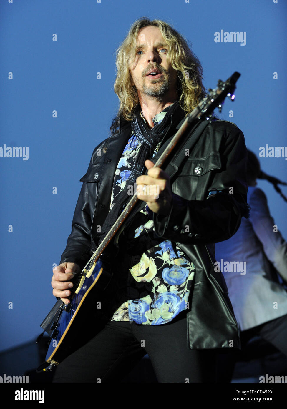 Aug 16, 2008 - Roanoke Rapids, North Carolina; USA - Singer / Guitarist ...
