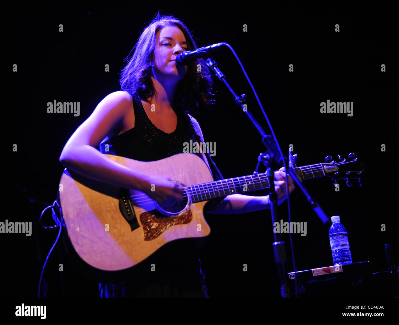 Aug 21, 2008 - San Francisco, California USA - Singer / Guitarist HANA ...