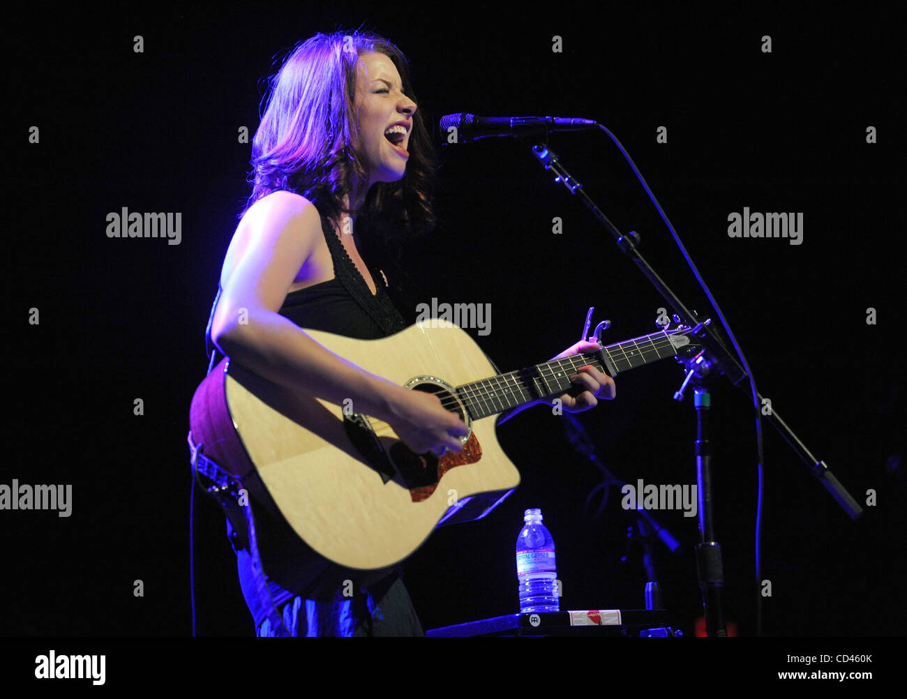 Aug 21, 2008 - San Francisco, California USA - Singer / Guitarist HANA ...