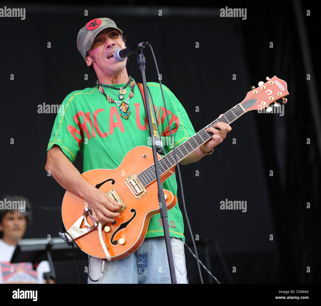 Aug 22, 2008 - San Francisco, California USA - Singer / Guitarist MANU ...