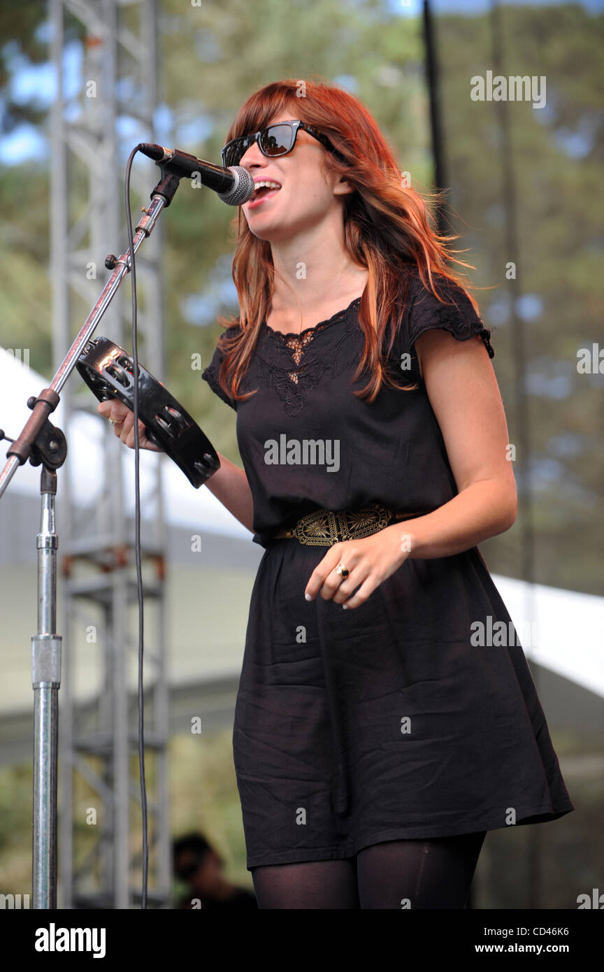 Aug 24, 2008 - San Francisco, California USA - Musician NICOLE ATKINS ...