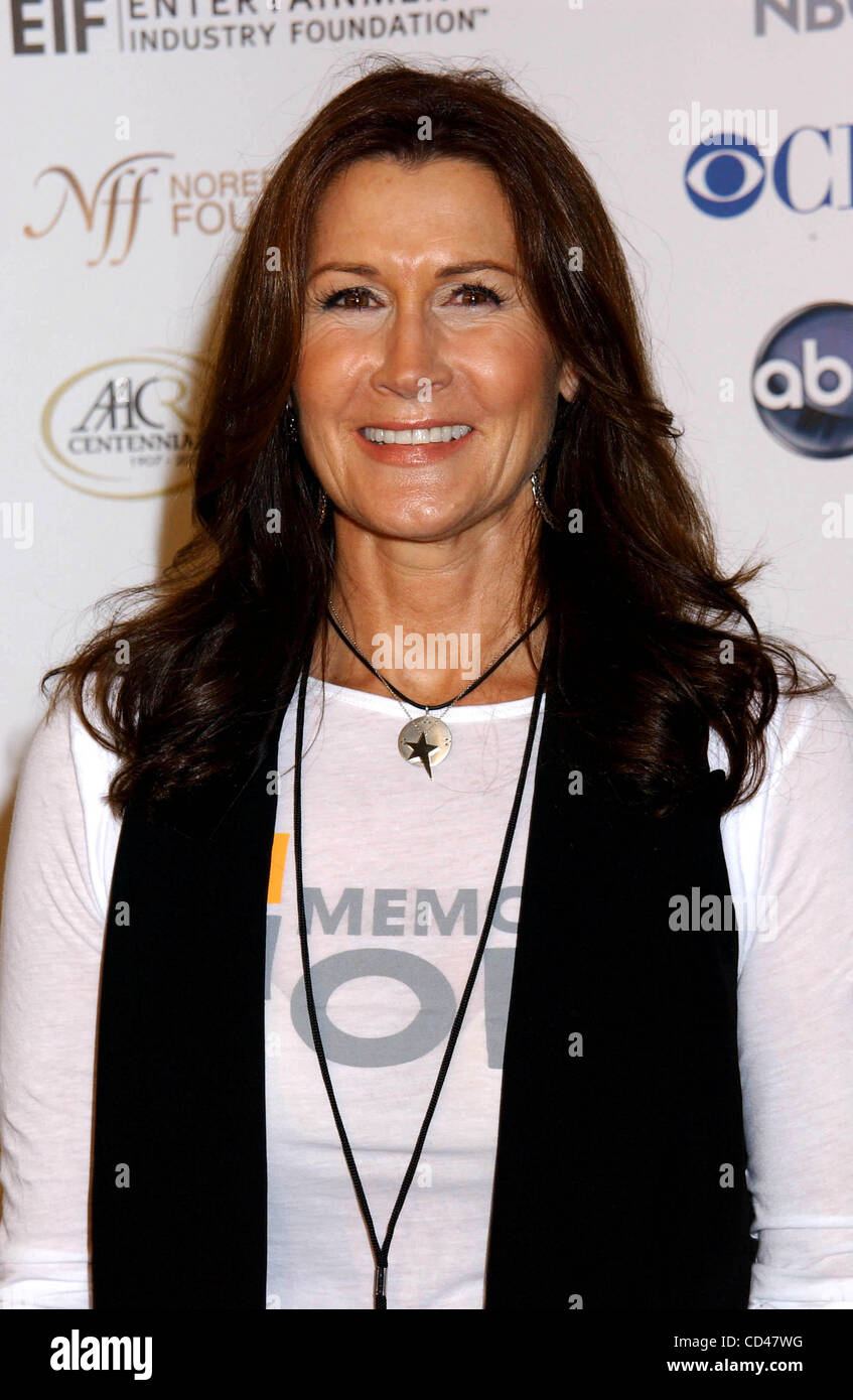 Monica mancini hi-res stock photography and images - Alamy