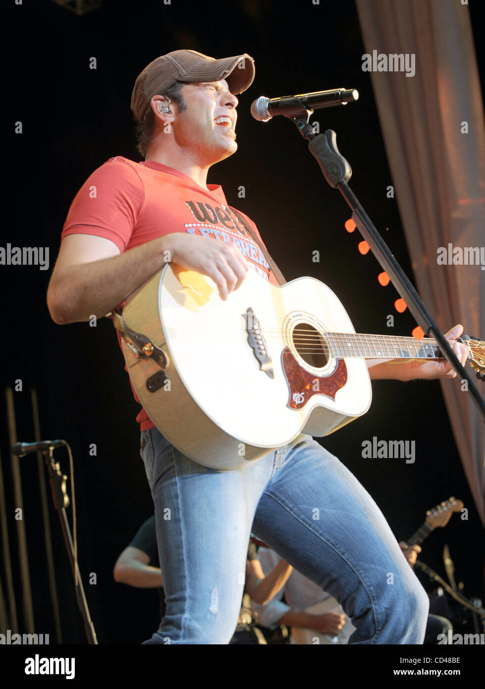 Sep 6, 2008 - Raleigh, North Carolina; USA - Musician RODNEY ATKINS ...