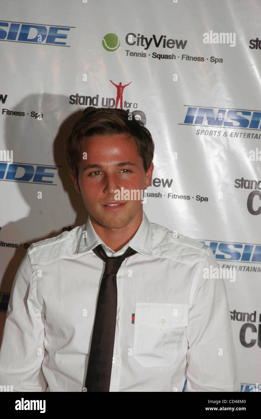 Shawn pyform hi-res stock photography and images - Alamy