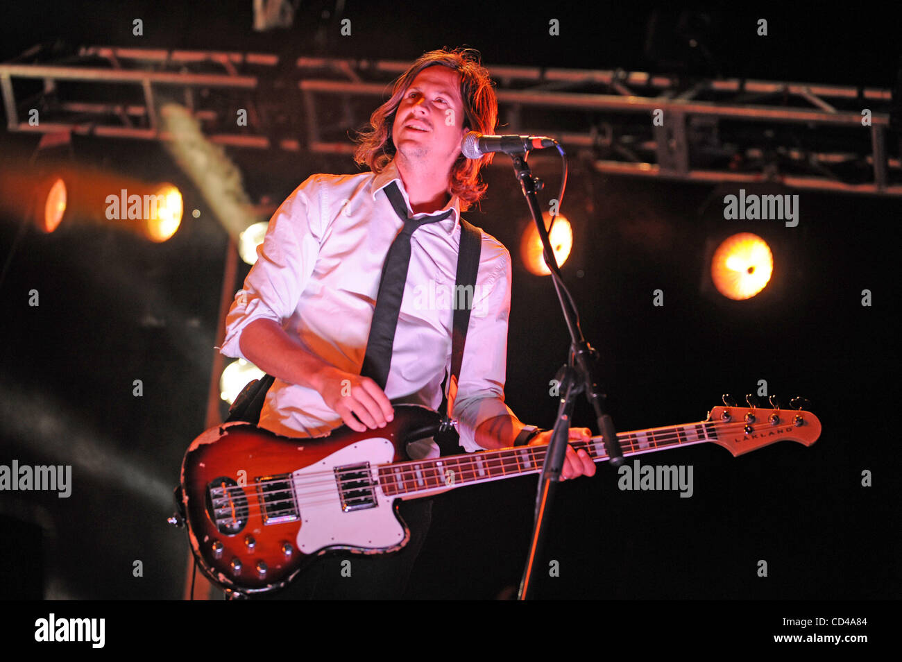 Sep 19, 2008 - Raleigh, North Carolina; USA - Bass Guitarist TIM FOREMAN of the band Switchfoot ...