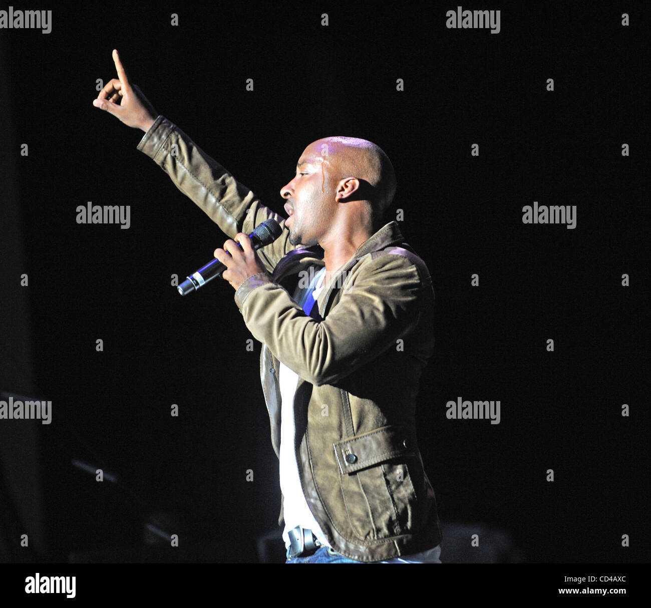 David jason young hi-res stock photography and images - Alamy