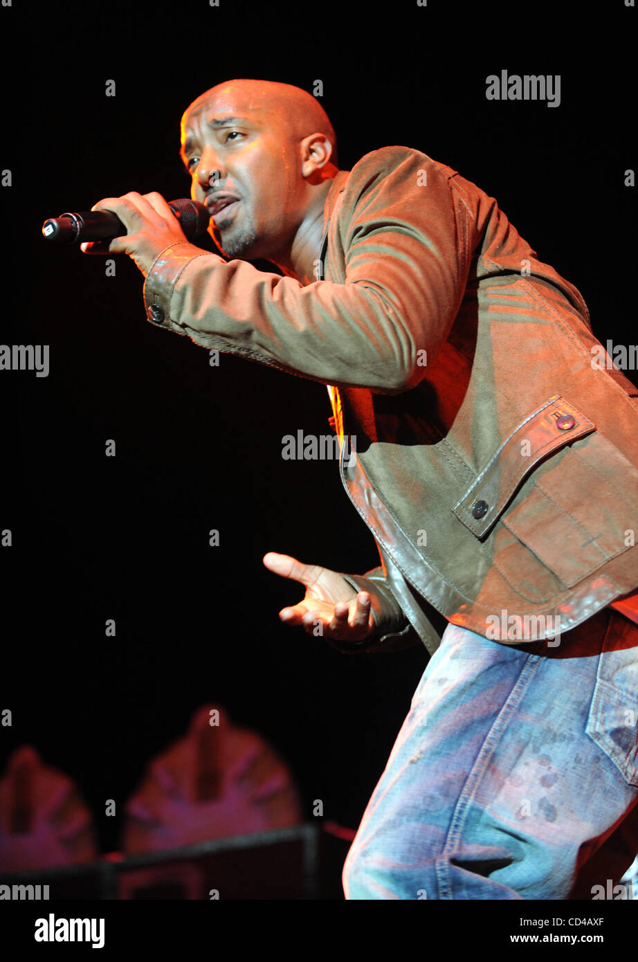 David jason young hi-res stock photography and images - Alamy