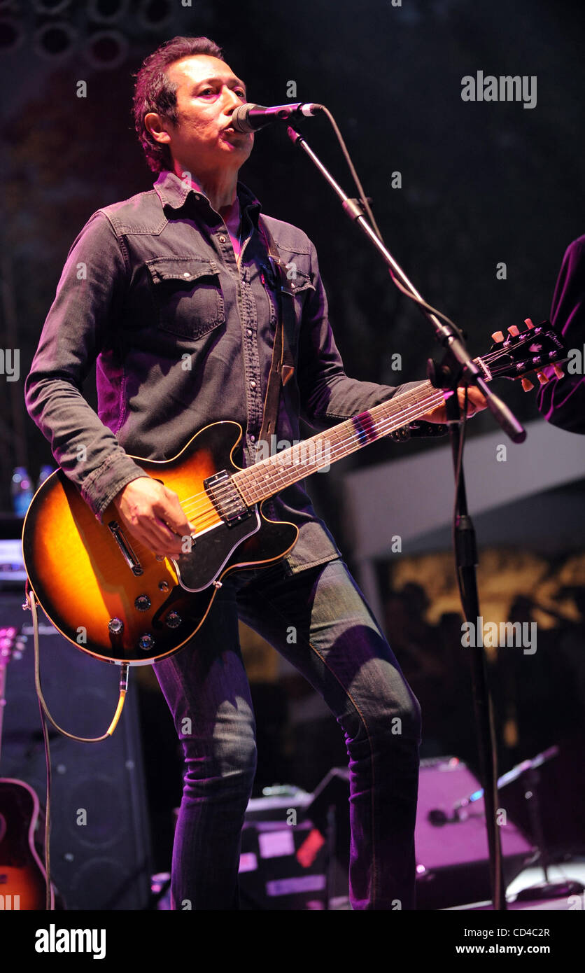 Sep 26, 2008 - Austin, Texas; USA - Musician ALEJANDRO ESCOVEDO ...