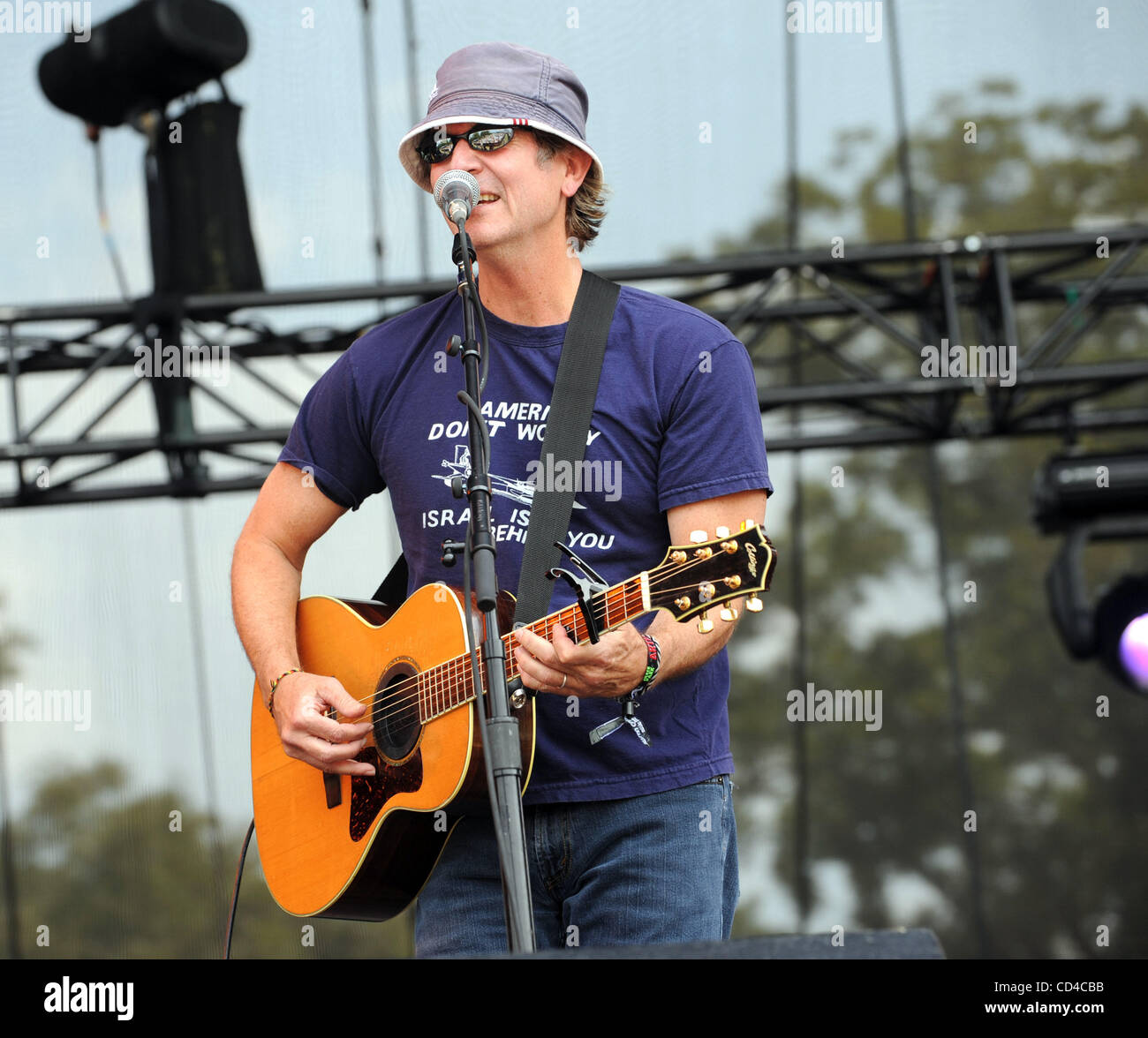 Sep 26, 2008 - Austin, Texas; USA - Musician RODNEY CROWELL performs ...