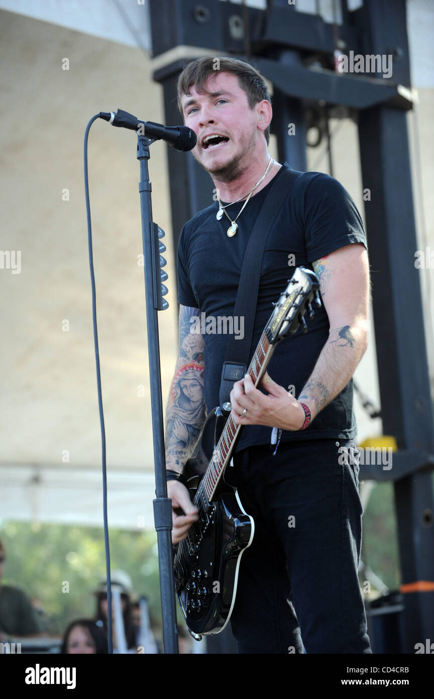 Sep 28, 2008 - Austin, Texas; USA - Singer/Guitarist TOM GABEL of the ...