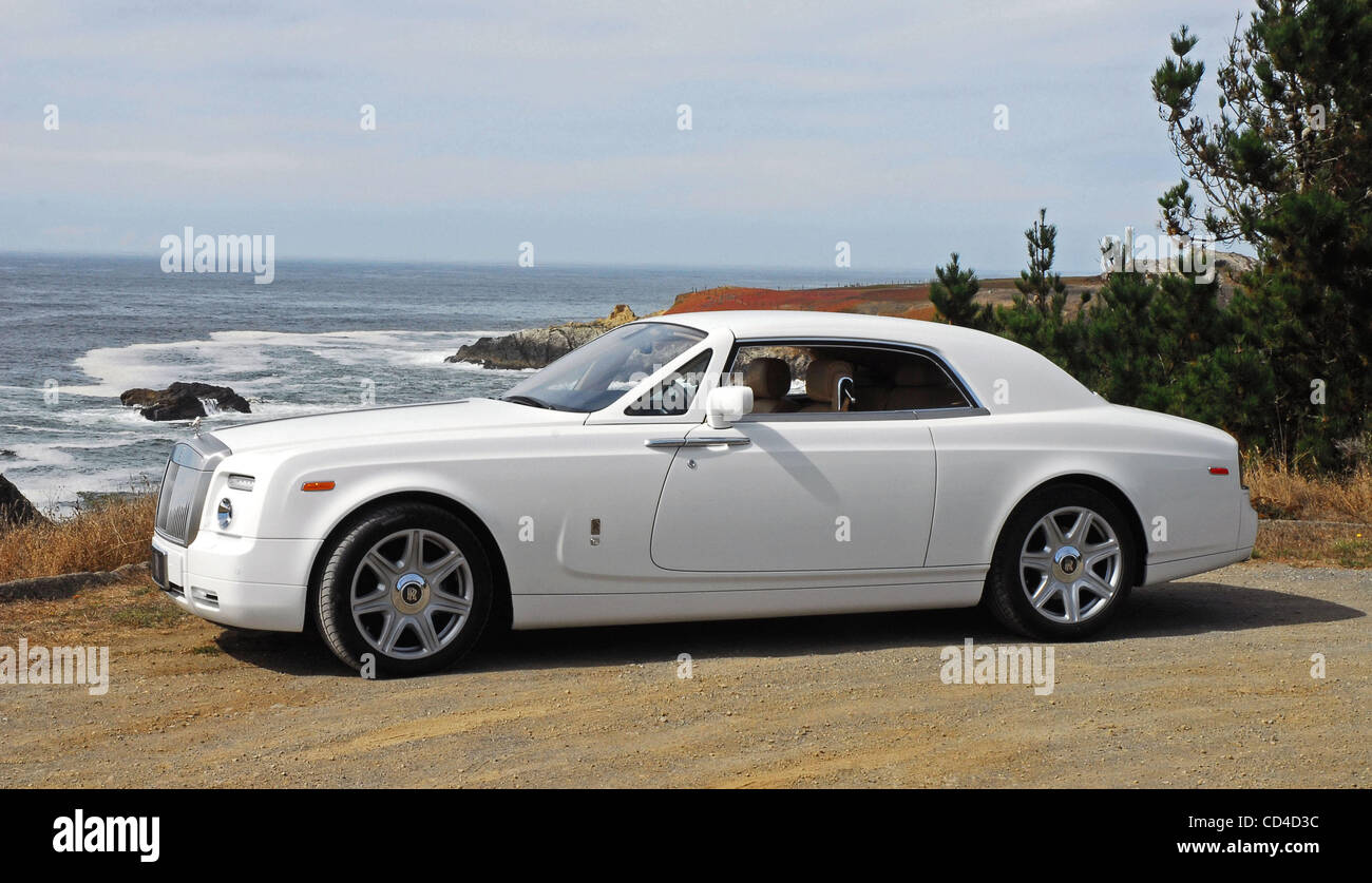 All New 2009 Phantom Coupe Side Beauty Portrait Along The Pacific Coast ...