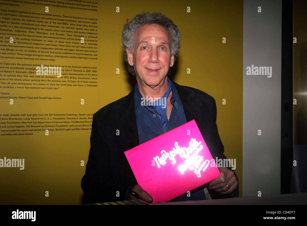 Oct. 3, 2008 - New York, New York, U.S. - BOB GRUEN CELEBRATES THE ...