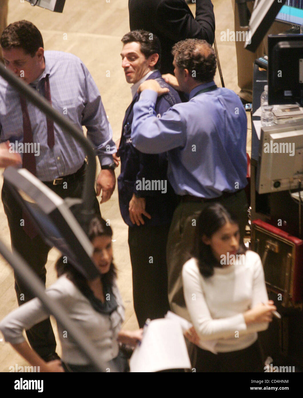 Oct 10, 2008 - New York, NY, USA - Traders work on the floor of the New ...