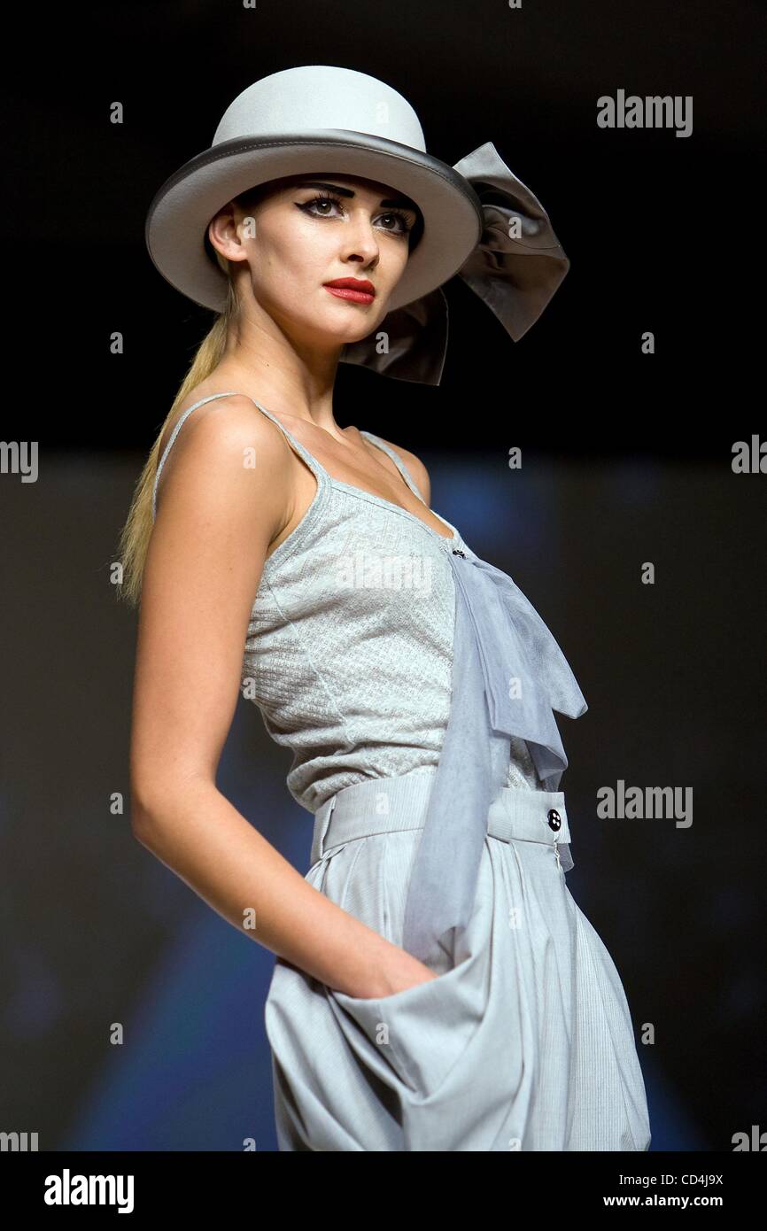 Katti hi-res stock photography and images - Alamy