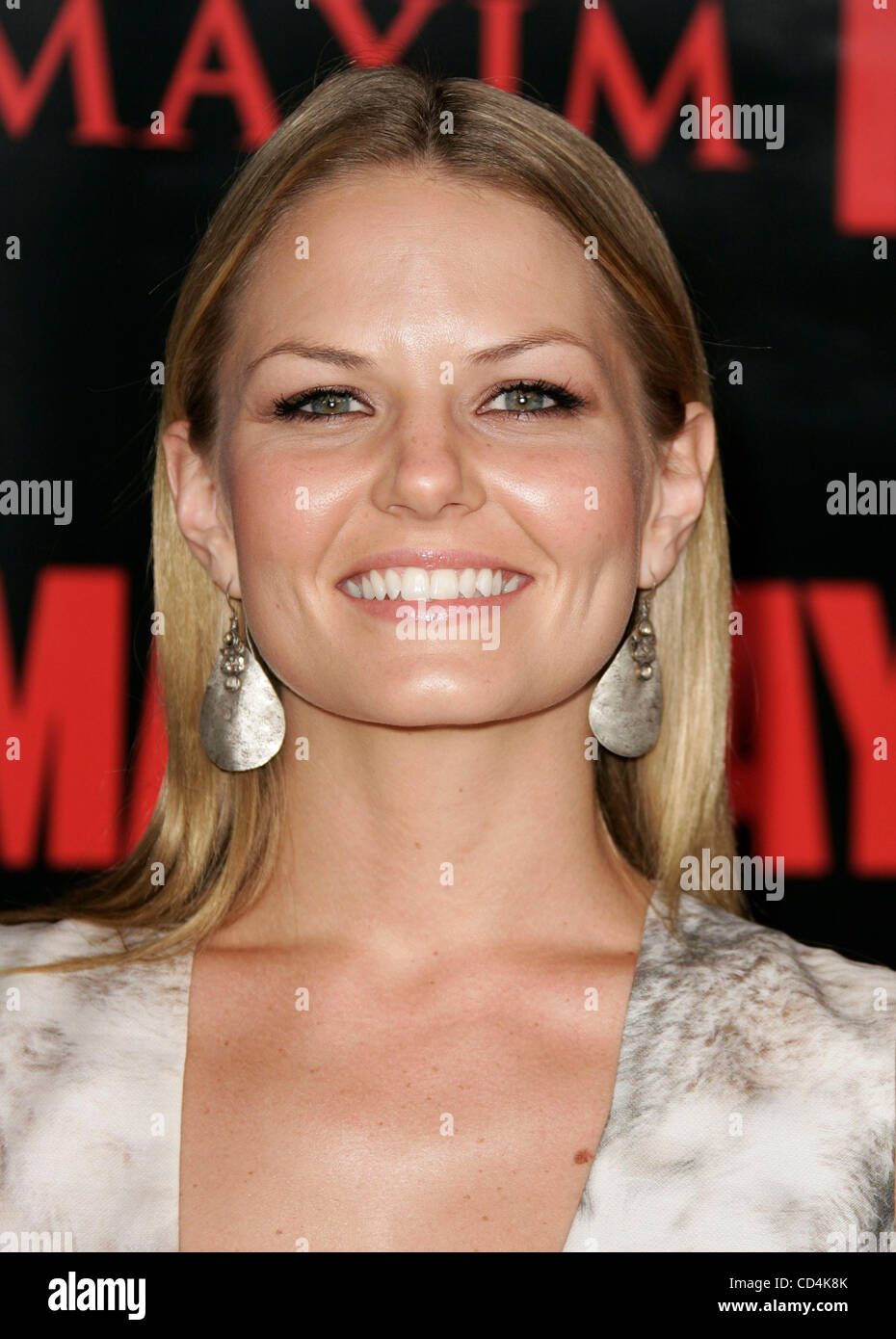Oct 13, 2008 - Hollywood, California, USA - Actress JENNIFER MORRISON ...