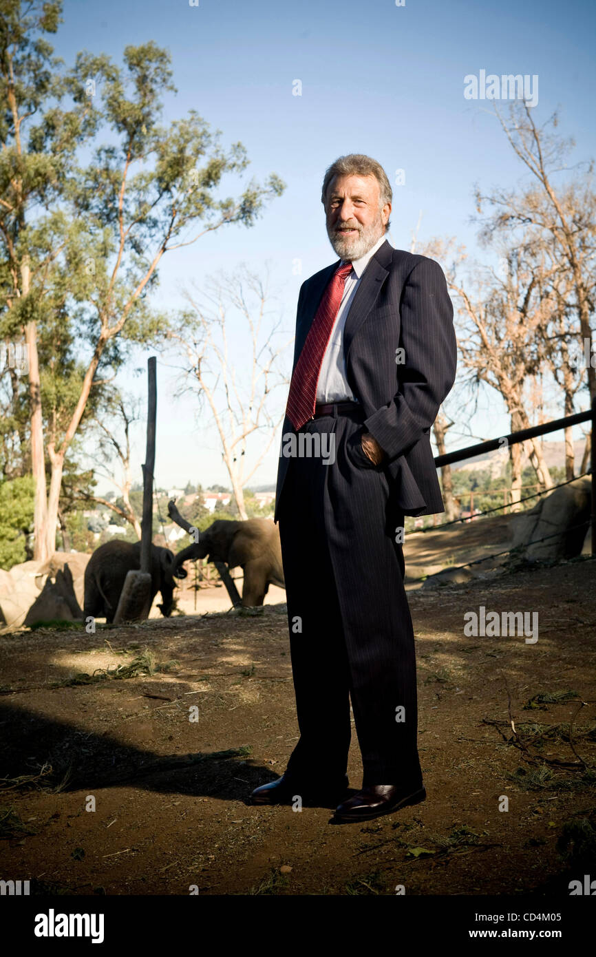 George Zimmer Website