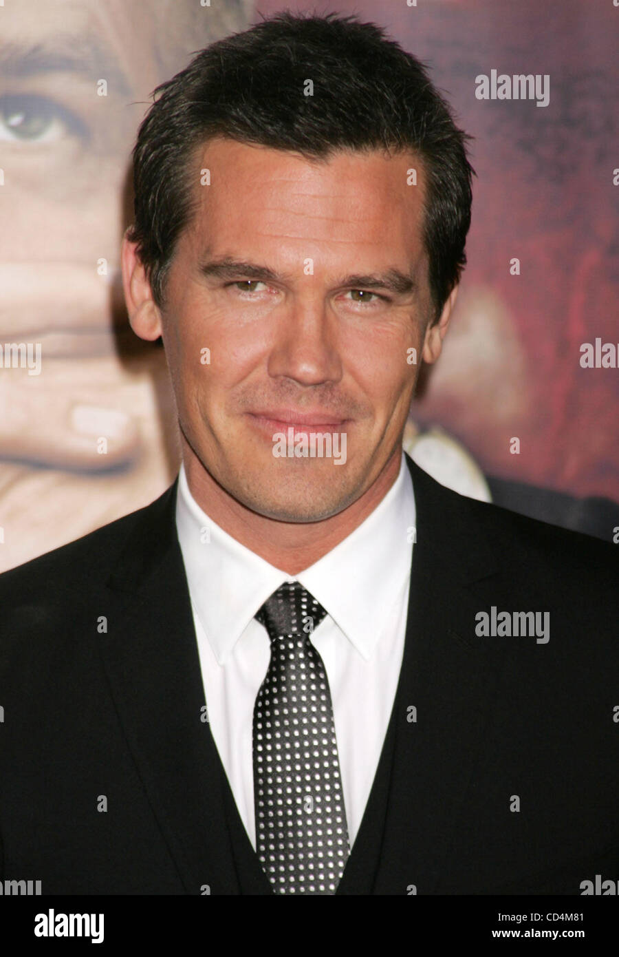 Oct 14, 2008 - New York, NY, USA -Actor JOSH BROLIN attends the New ...