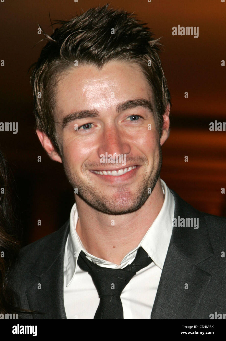 Oct 14, 2008 - New York, NY, USA - Actor ROBERT BUCKLEY attends Saks ...