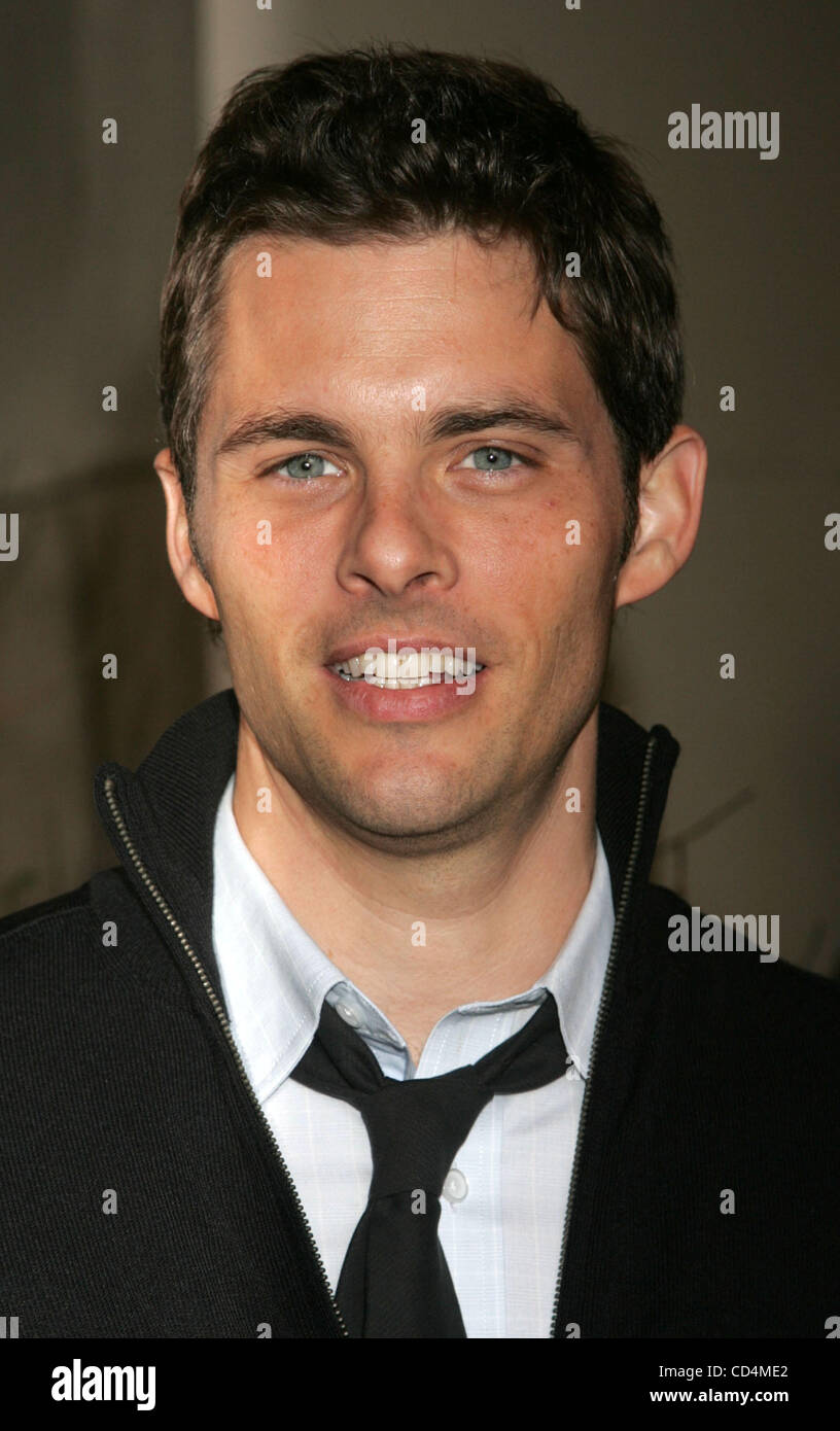 Oct 14, 2008 - New York, NY, USA - Actor JAMES MARSDEN at MTV's TRL ...