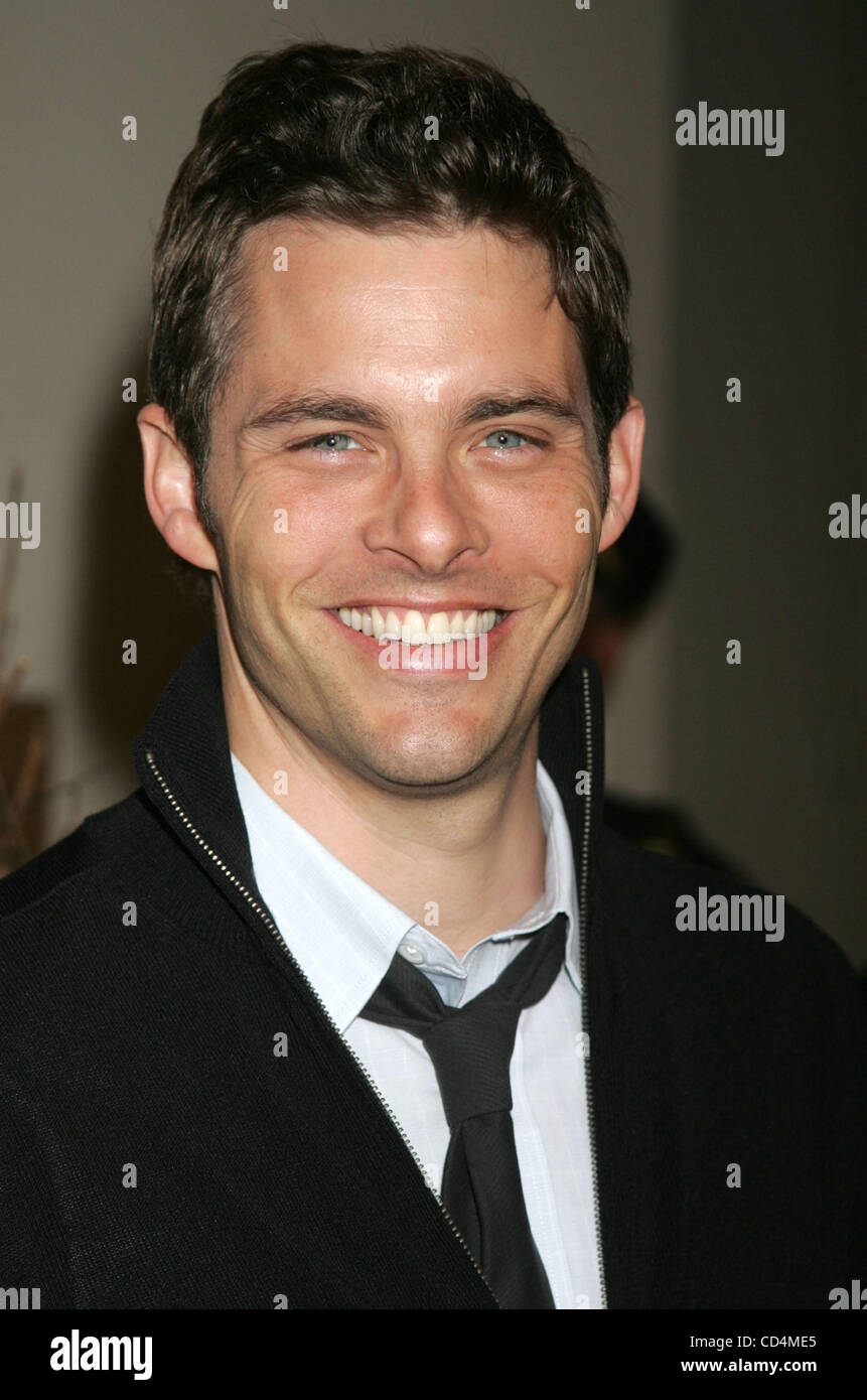 Oct 14, 2008 - New York, NY, USA - Actor JAMES MARSDEN at MTV's TRL ...