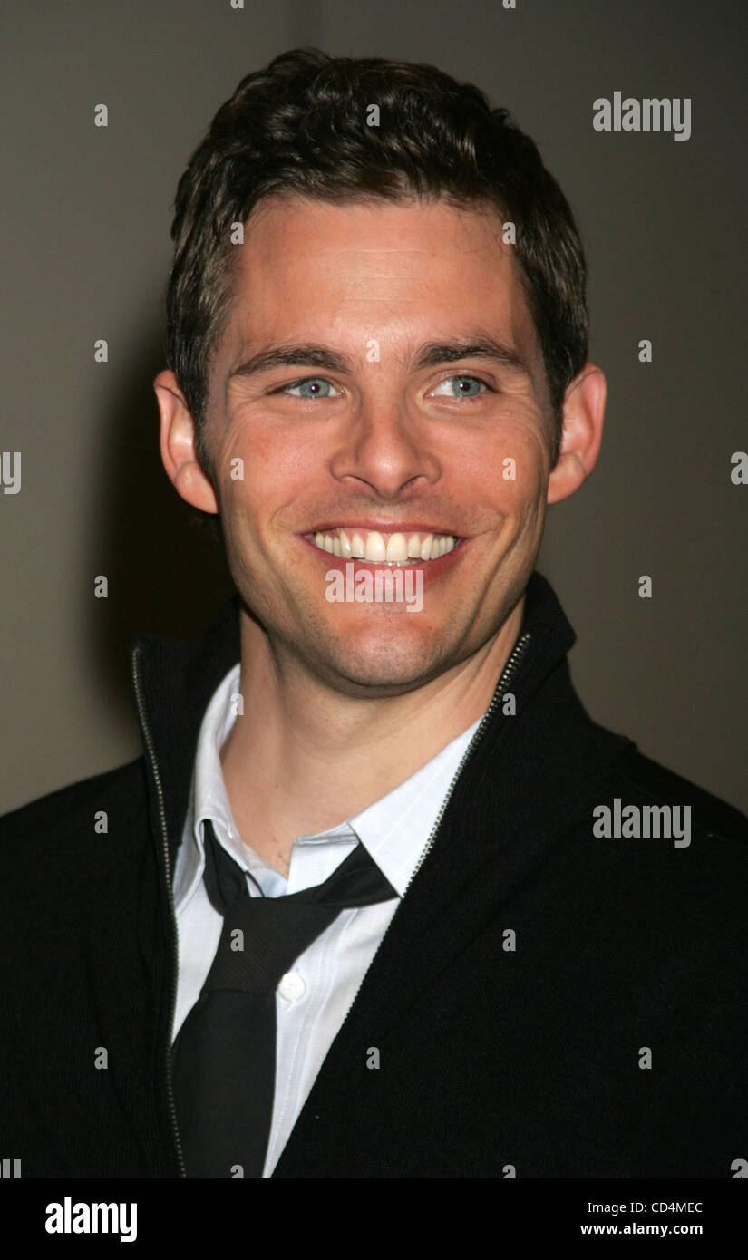 Oct 14, 2008 - New York, NY, USA - Actor JAMES MARSDEN at MTV's TRL ...