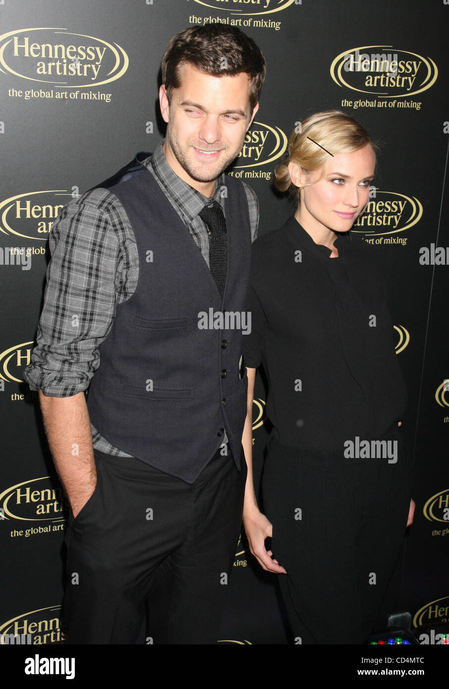 Oct 15, 2008 - New York, NY, USA - Actors JOSHUA JACKSON and DIANE ...