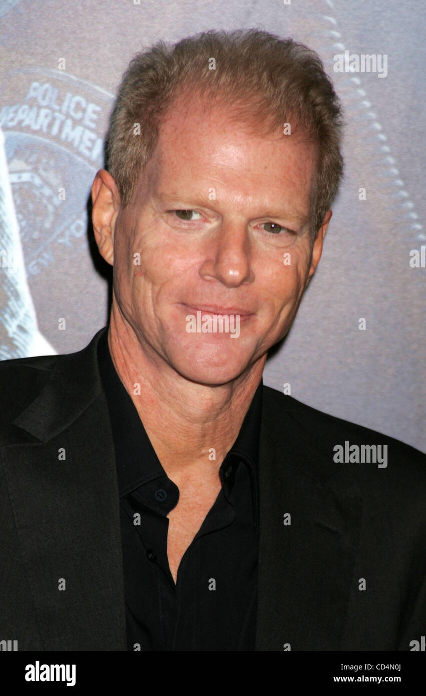 Oct 15, 2008 - New York, NY, USA - Actor NOAH EMMERICH at the New York ...