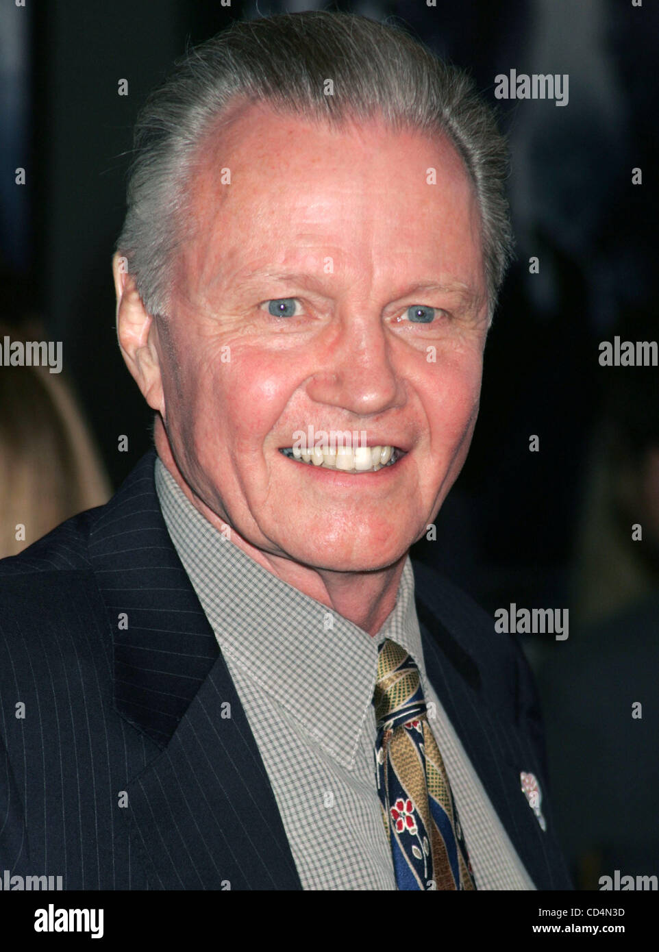 Oct 15, 2008 - New York, NY, USA - Actor JON VOIGHT at the New York ...