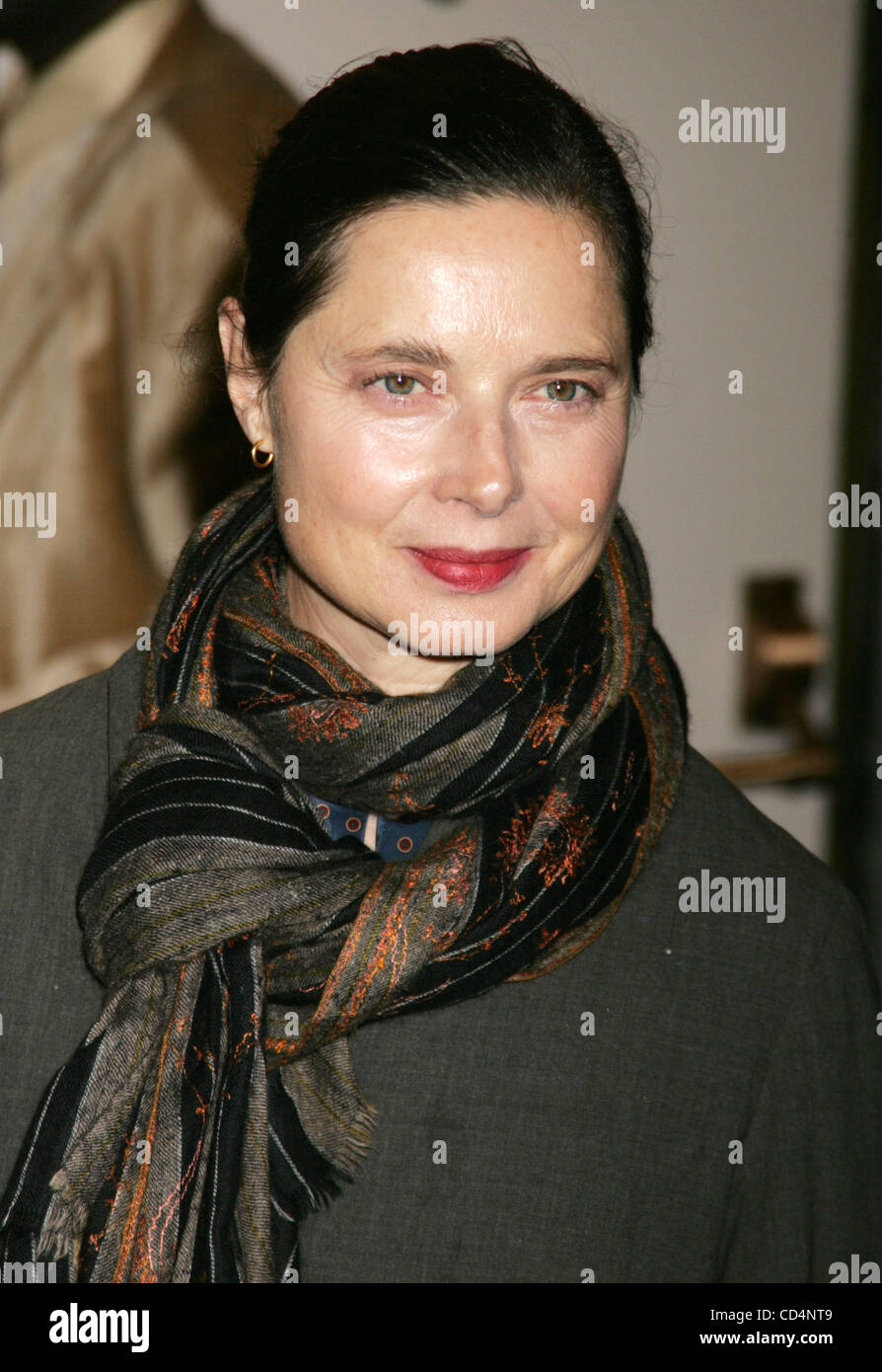 Oct 16, 2008 - New York, NY, USA - Actress ISABELLA ROSSELLINI arrives ...