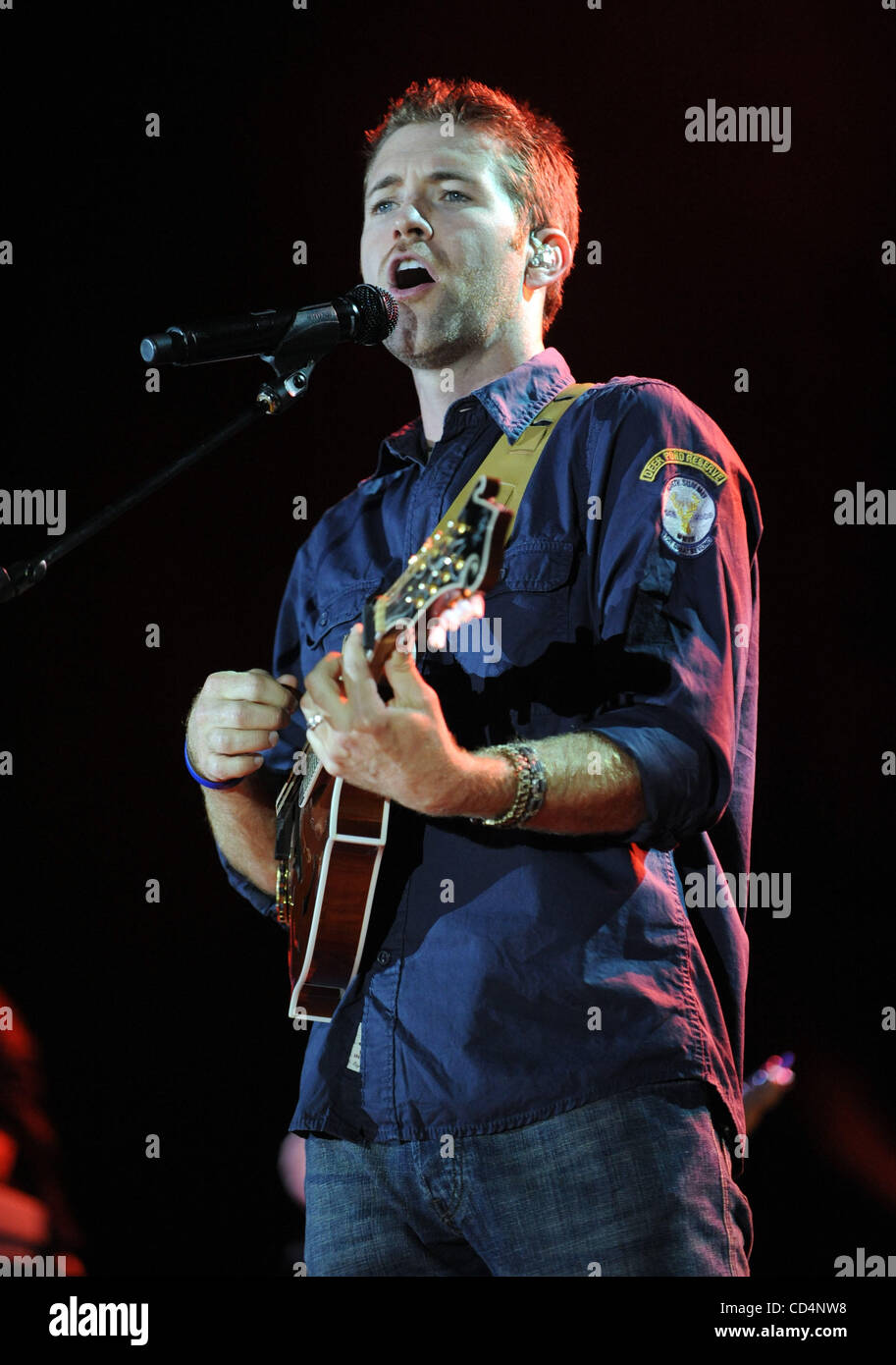 Josh turner hi-res stock photography and images - Alamy